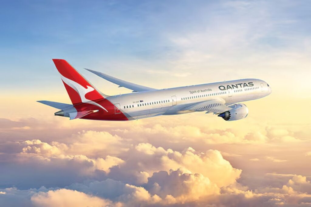 World's Longest Non-Stop Flight by Qantas - Air Grace Aviation Academy